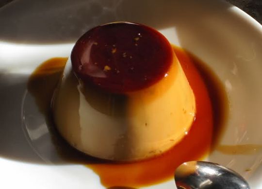 Flan al chocolate de almendras (con preparado Royal)