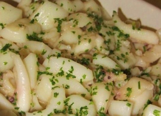 Sepia o jibia al ajillo